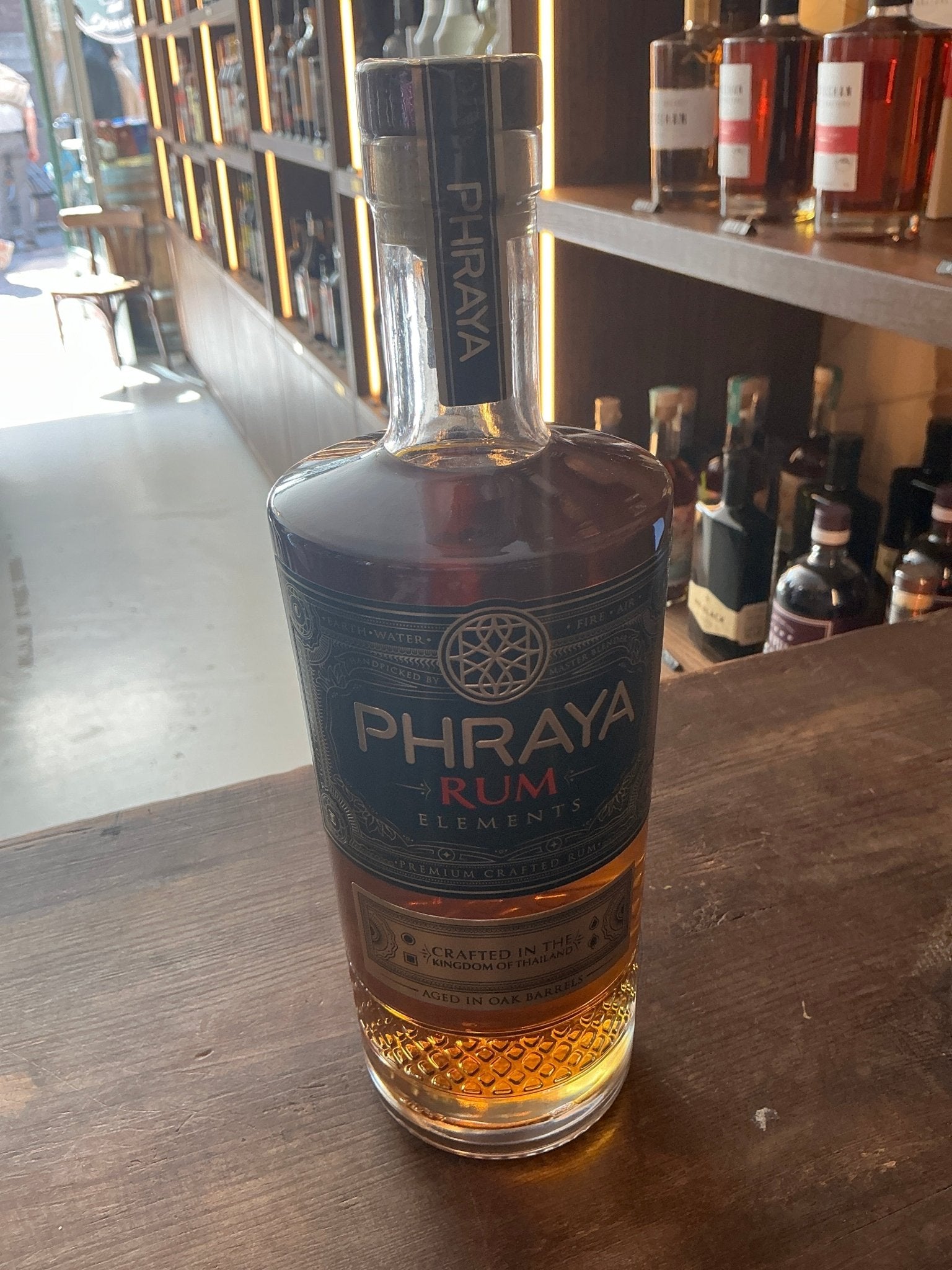 Phraya Elements Thai Rum | Premium Thai Rum 40% ABV – Daan’s Drinks